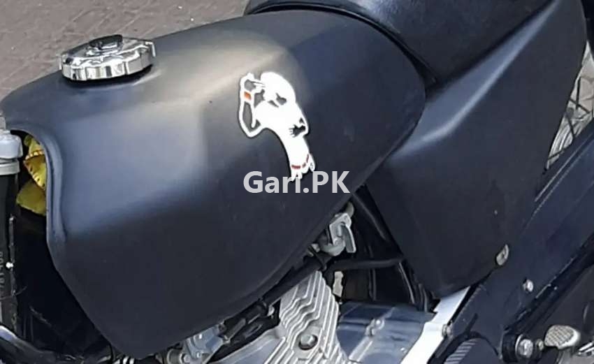 Honda 125 Black Tanki Tape Tanki Tapay 2025 Tanki Tapay Bike Spare Part in Peshawar